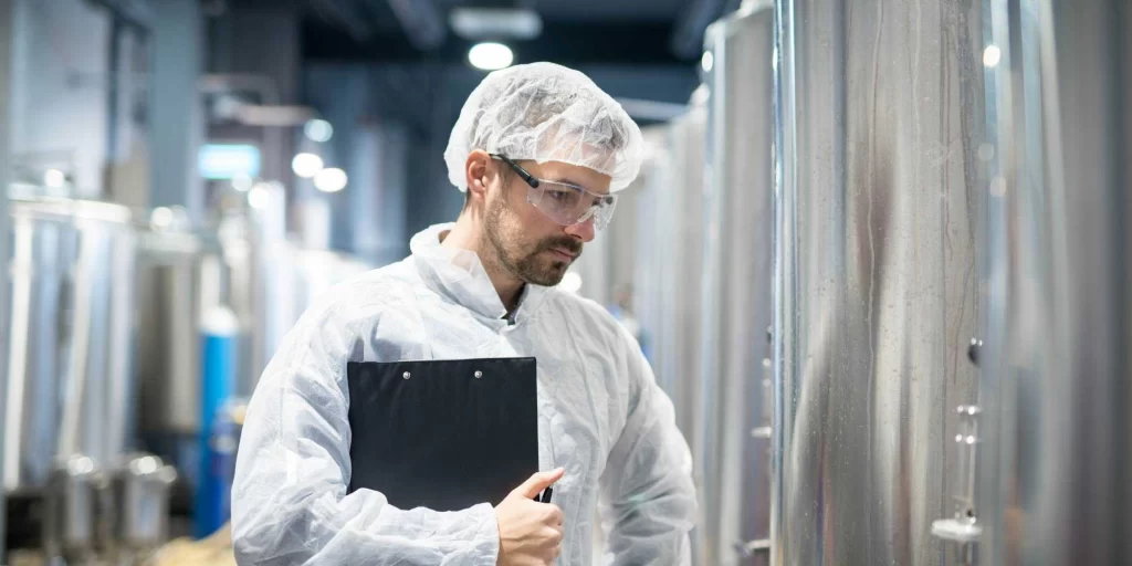 Beneficios de tener inspectores de calidad en tu planta - AMN